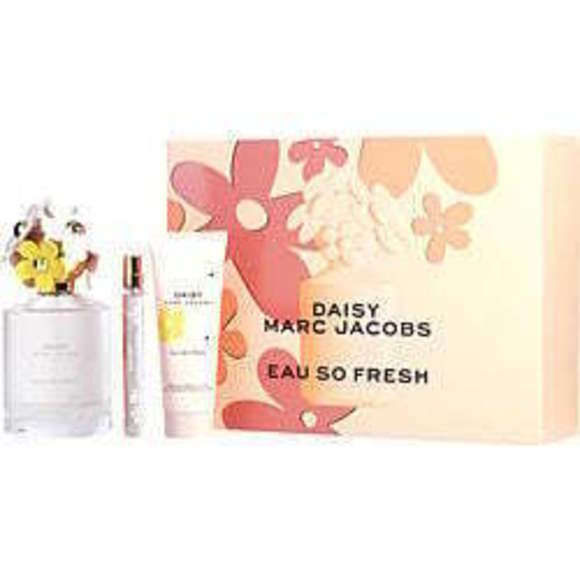 Marc Jacobs | Other | Marc Jacobs Gift Set Marc Jacobs Daisy Eau So ...